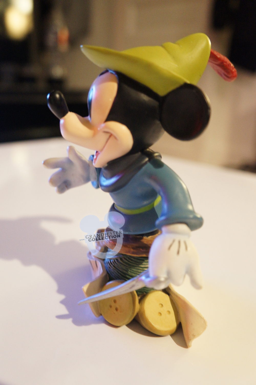 Mickey Brave Little Tailor - Grand Jester Collection